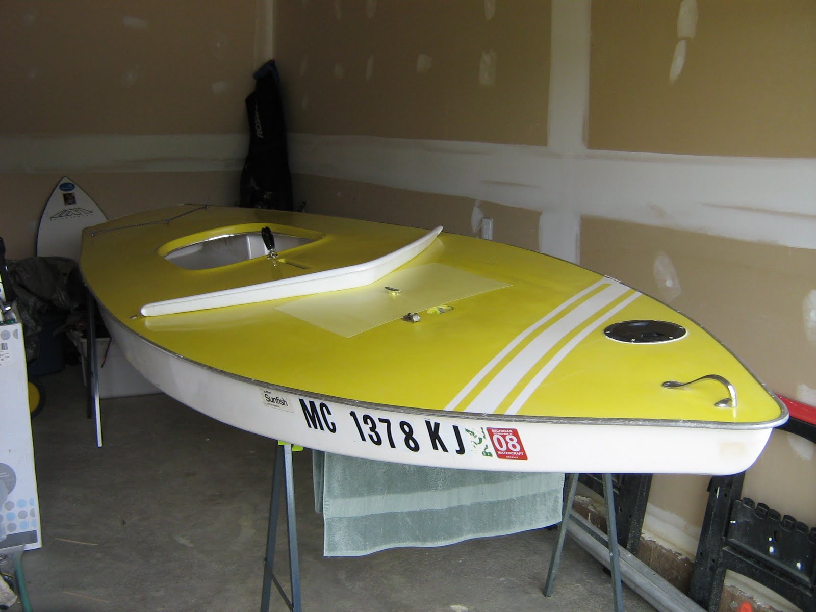 Classic Sunfish Sailboat: Sunfish Gel Coat Patch - Part 3