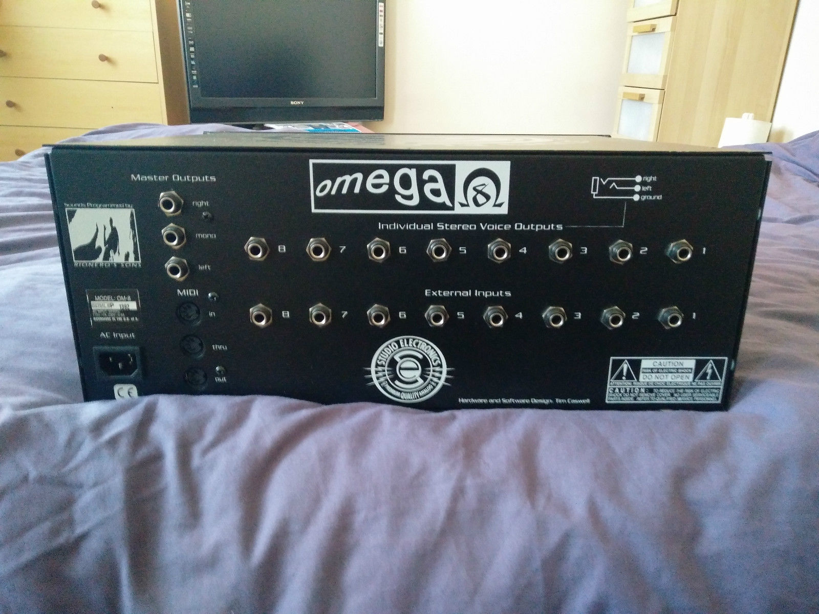 MATRIXSYNTH: Studio Electronics Omega 8 with Multiple Filter Types & Mods