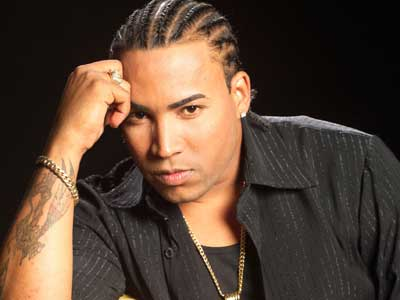 NOTICIAS Y EFEMERIDES MUSICALES Y DEL CINE: HACE 39 AÑOS, NACE DON OMAR ...