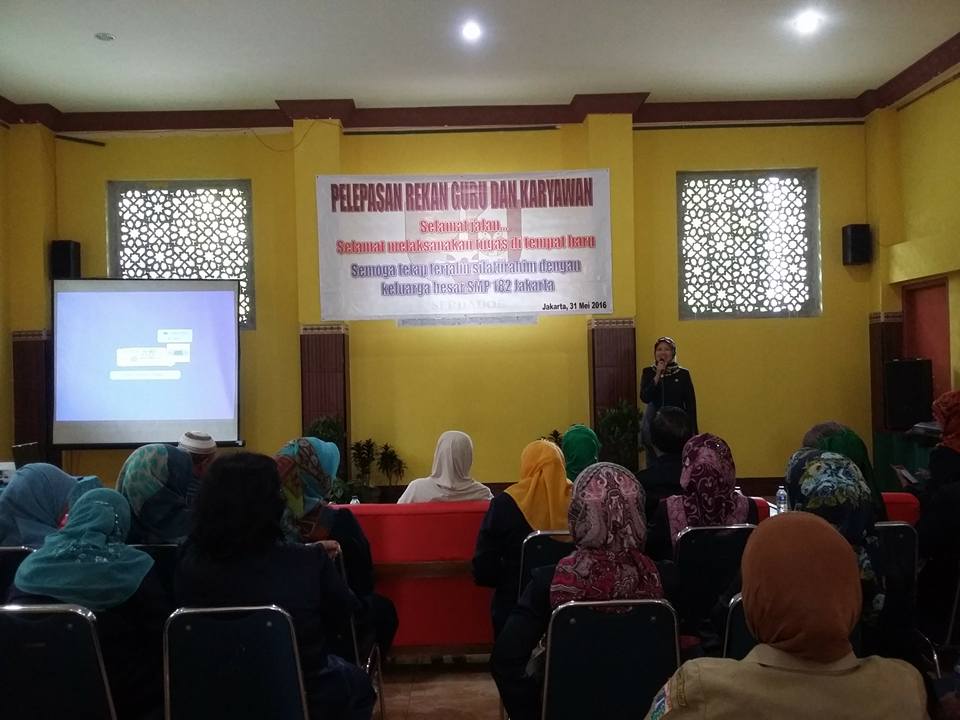 SMP NEGERI 182 JAKARTA SELATAN