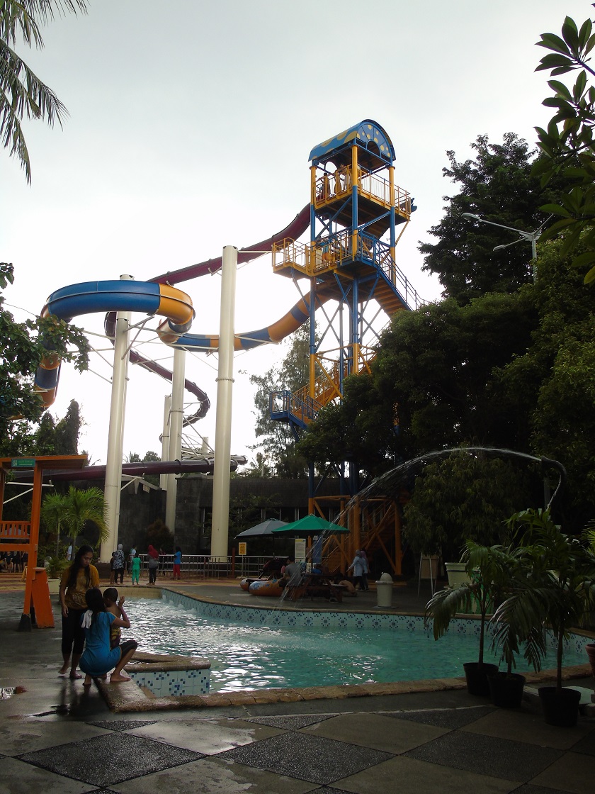 2 Wahana Baru Atlantis Ancol Dijamin Bikin Dag Dig Dug Serrrrr - nursaidr