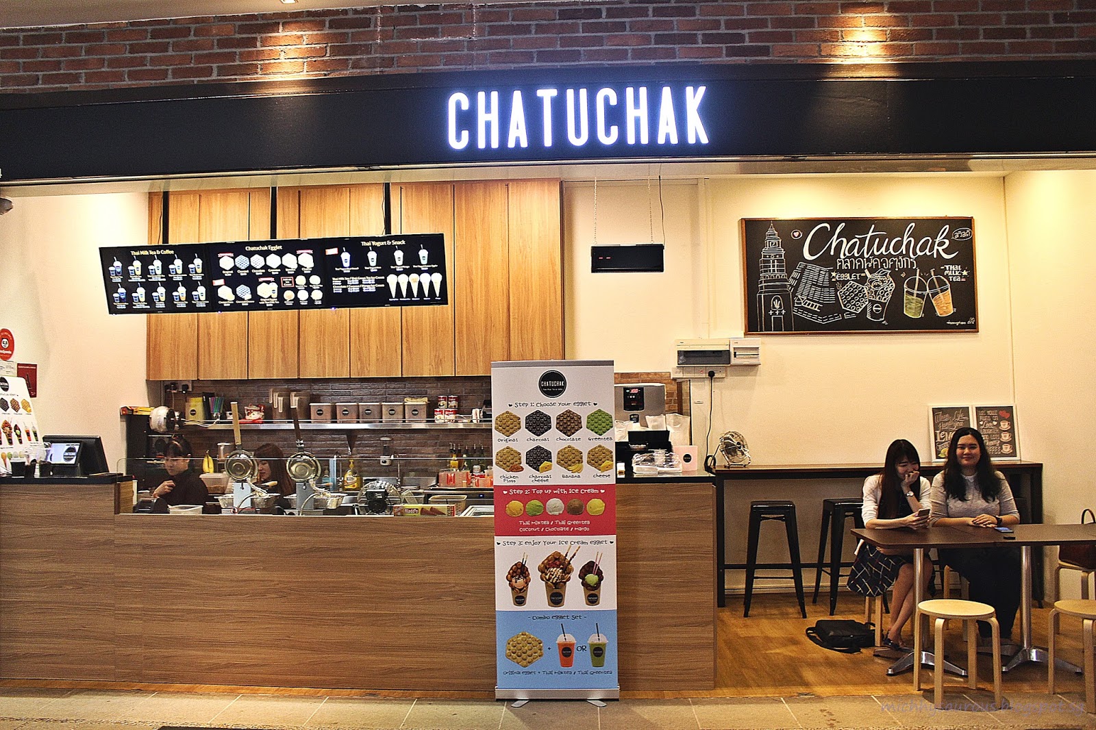 EAT.SHOP.PLAY - Michhysaurous: Chatuchak Thai Tea & Coffee @ Icon ...