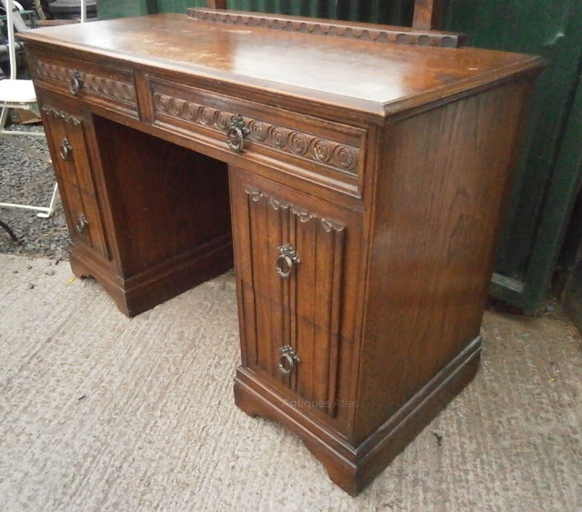 Eye For Design: Linenfold Paneling: A Classic Design Is Becoming Trendy ...