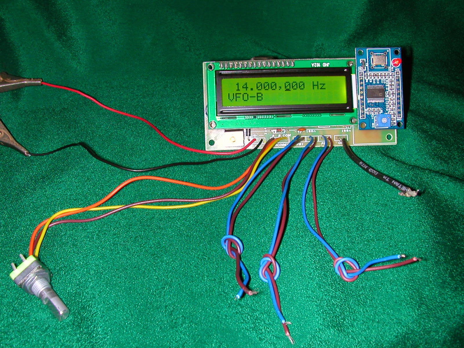 VU2PTR - Thyagu's Blog on HAM Radio: Home brewed HF Dual VFO DDS