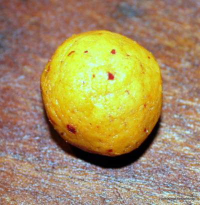 KODUBALE/ CRISP SPICY RINGS