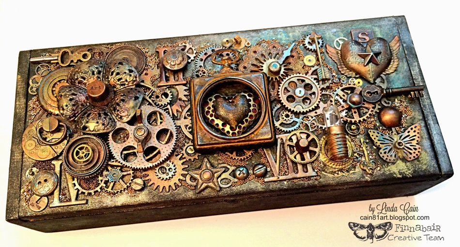FRIENDS in ART: Steampunk Box with New Finnabair Mechanicals
