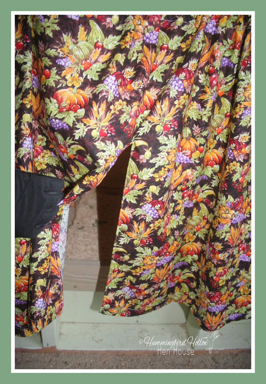 Hummingbird Hollow Hen House: Nest Box Curtains