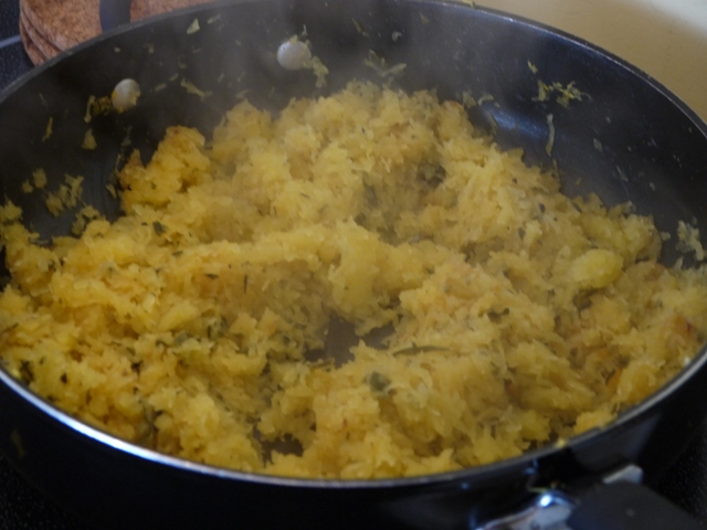 Clockwatching Tart: Stripetti Squash with Sage and Rosemary