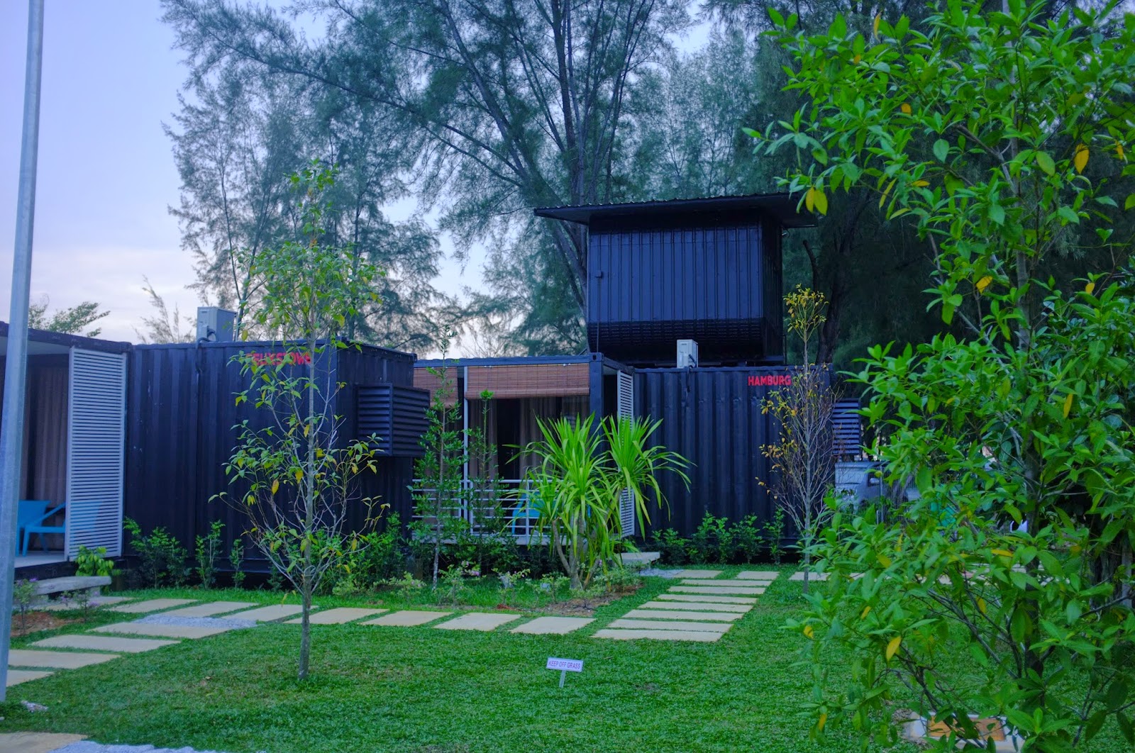 Yan's Family, Frens, Travel, And Food Journal: The Kabin, Container ...