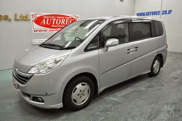 19673A5N6 - 2007 Honda Stepwagon G L package for Tanzania to Dar es ...
