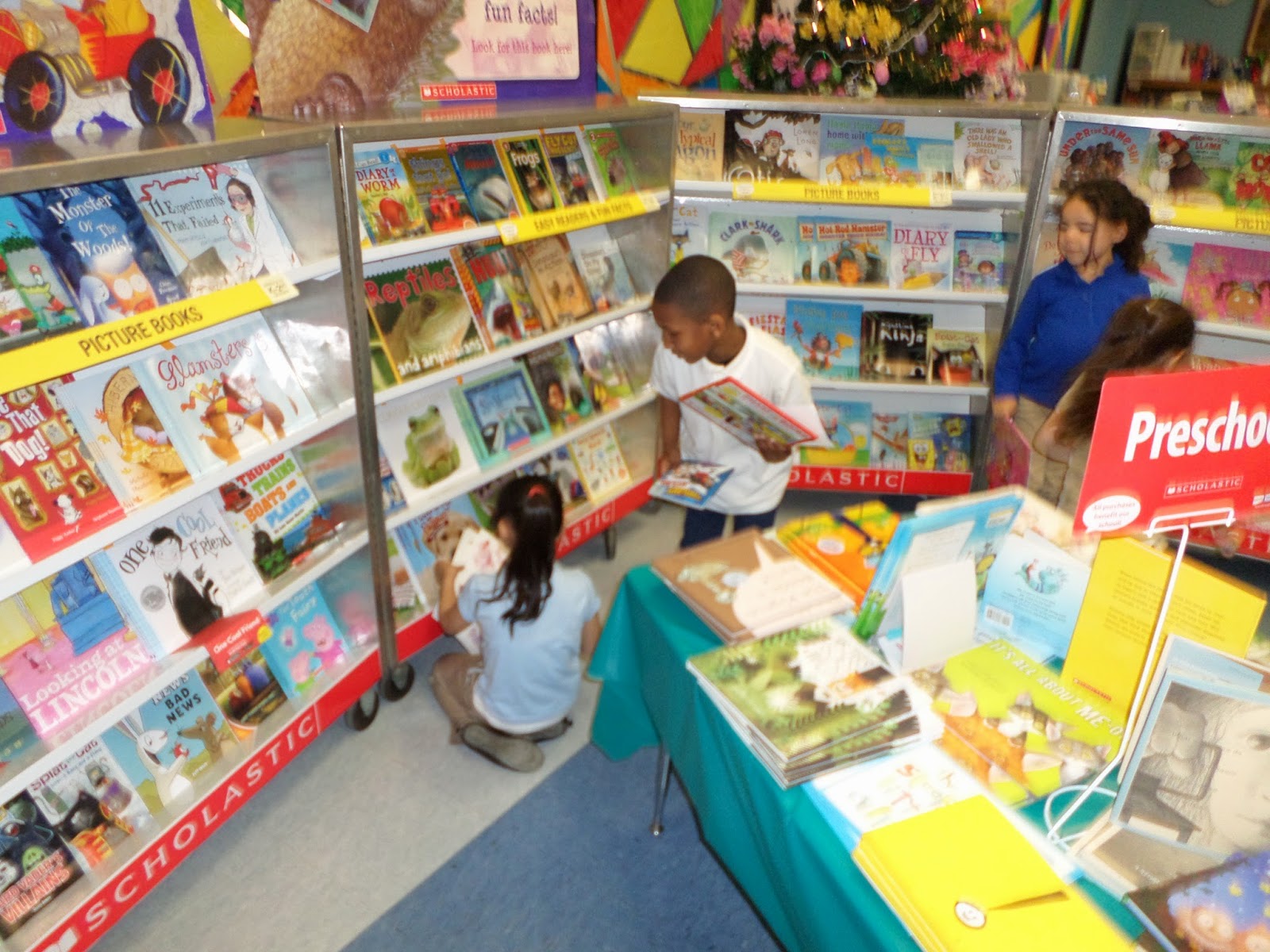 Driggs Elementary School: Scholastic Book Fair at Driggs School