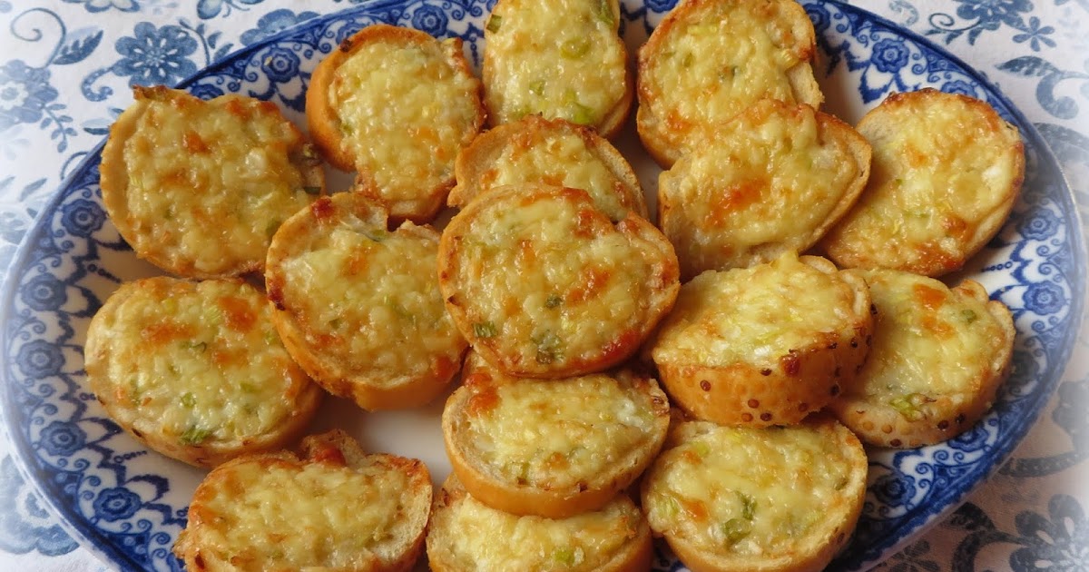 Toasted Cheese Rounds | The English Kitchen