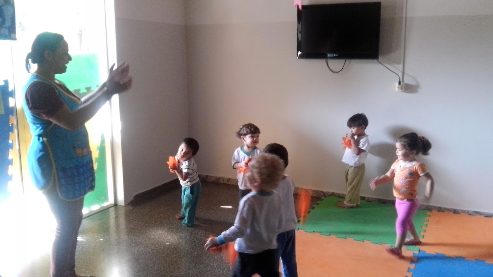 Professora Lucimara: Brincadeira Folclórica:Brincando de jogar peteca ...