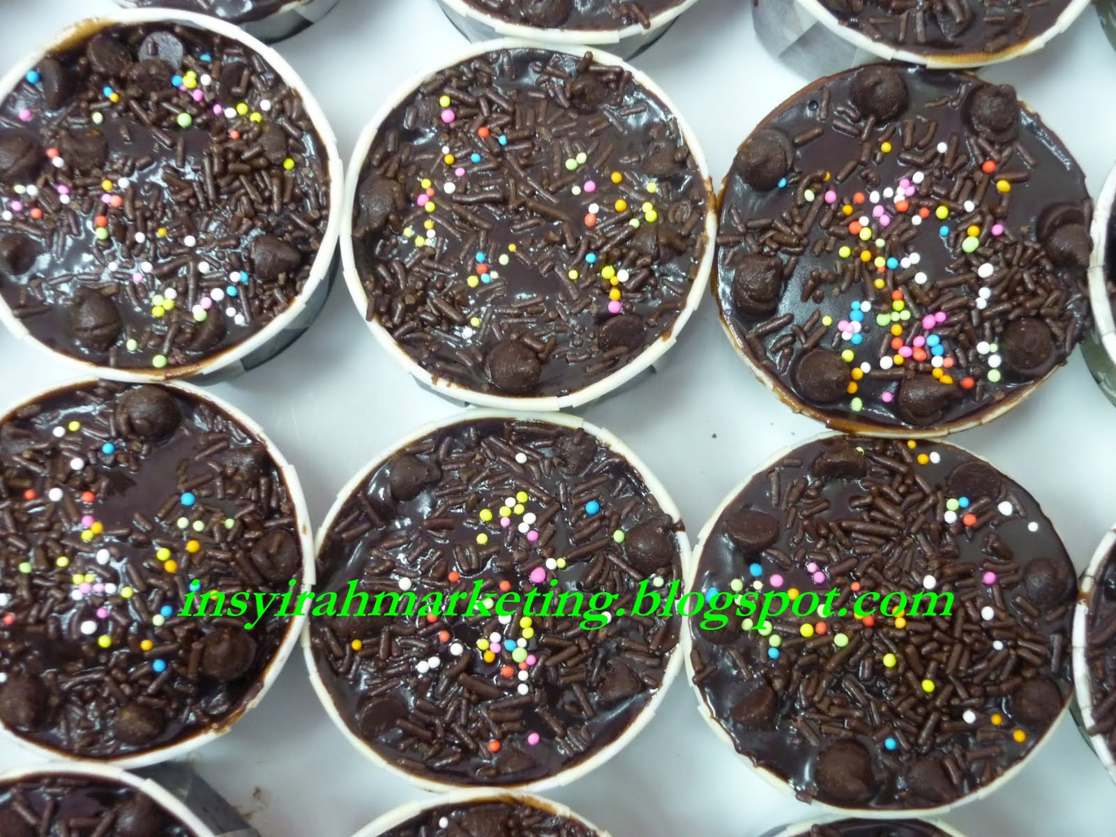 Chocolates for All: KOLEKSI KEK CAWAN COMEL