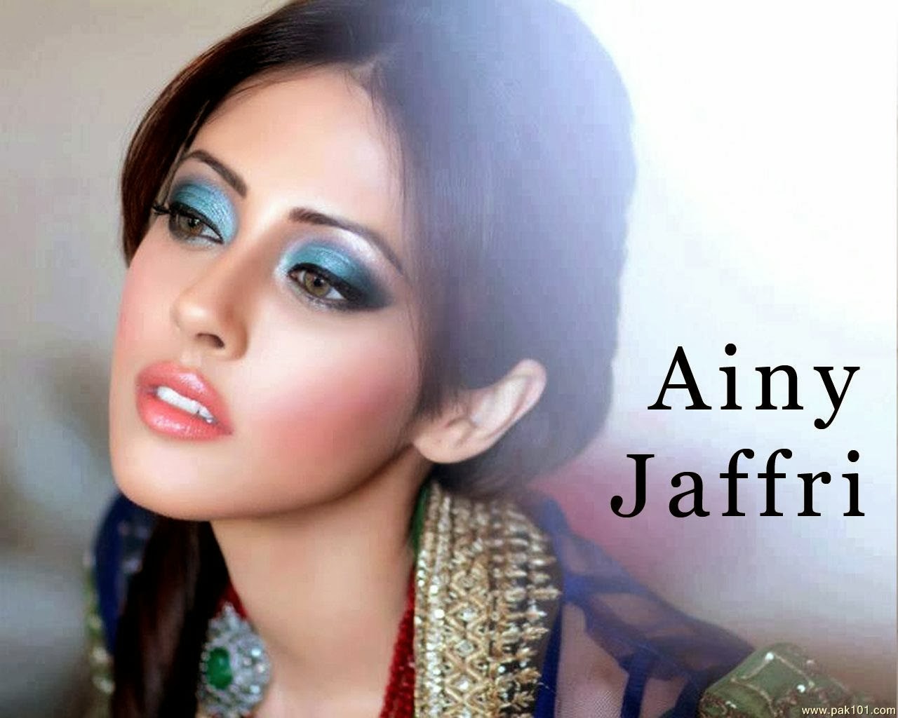 Ainy Jaffri Pakistani Models Wallpapers-Show Biz Pakistan