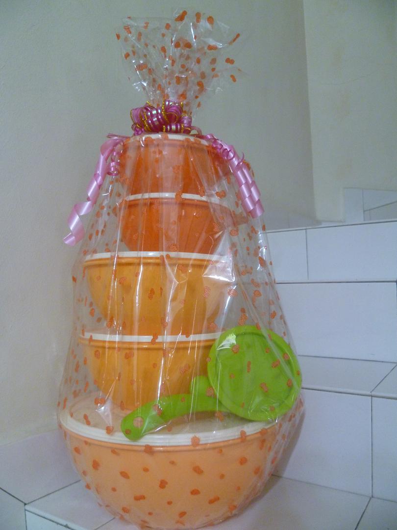 TUPPERWARE AILEEN: GIFT IDEAS FOR ANY HAPPY OCCASIONS