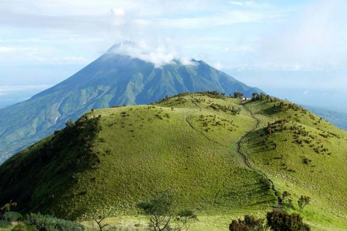 Inilah Contoh Tembang Dhandhanggula - Basa Jawa ~ Kejawen Wetan