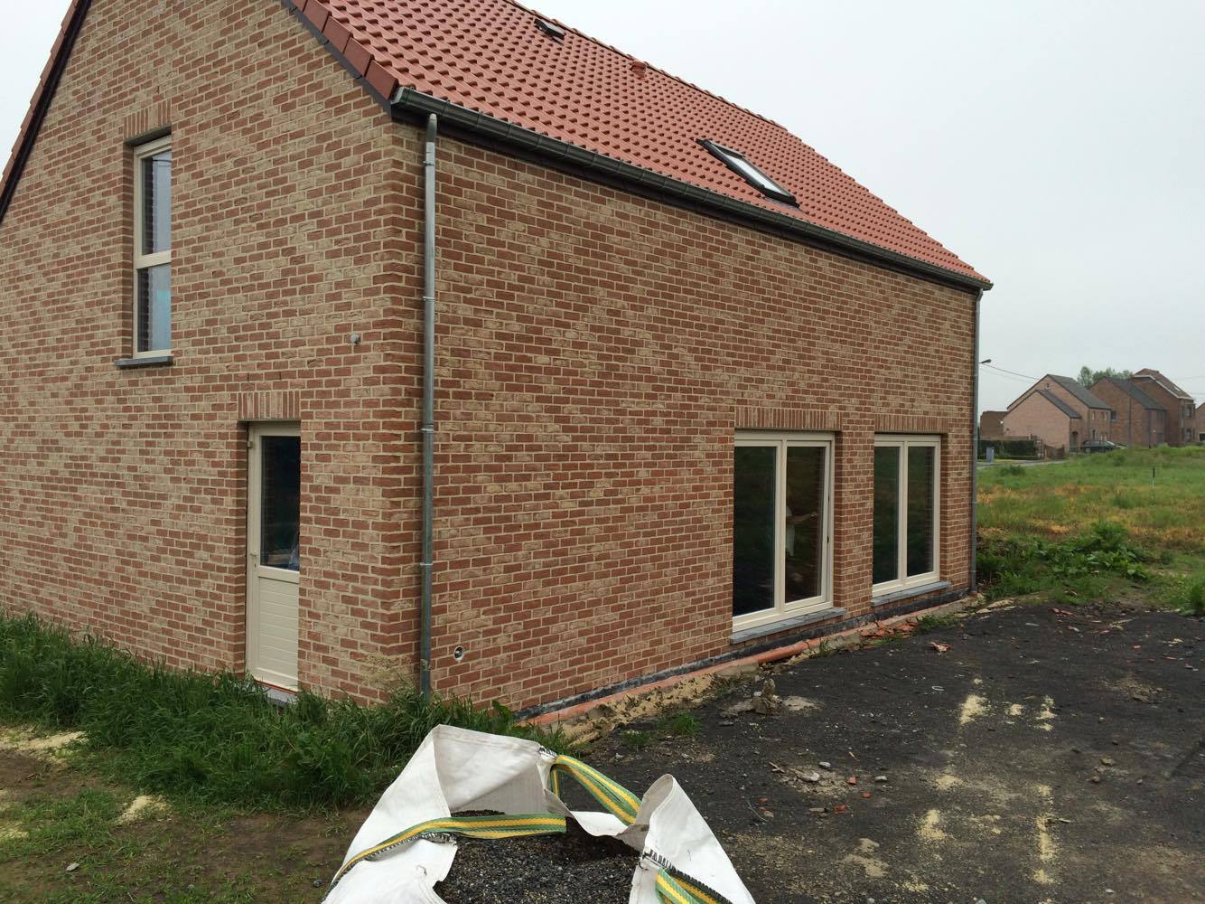 Construction NAOME - VANBELLINGEN (Thomas et Piron): Placement des ...