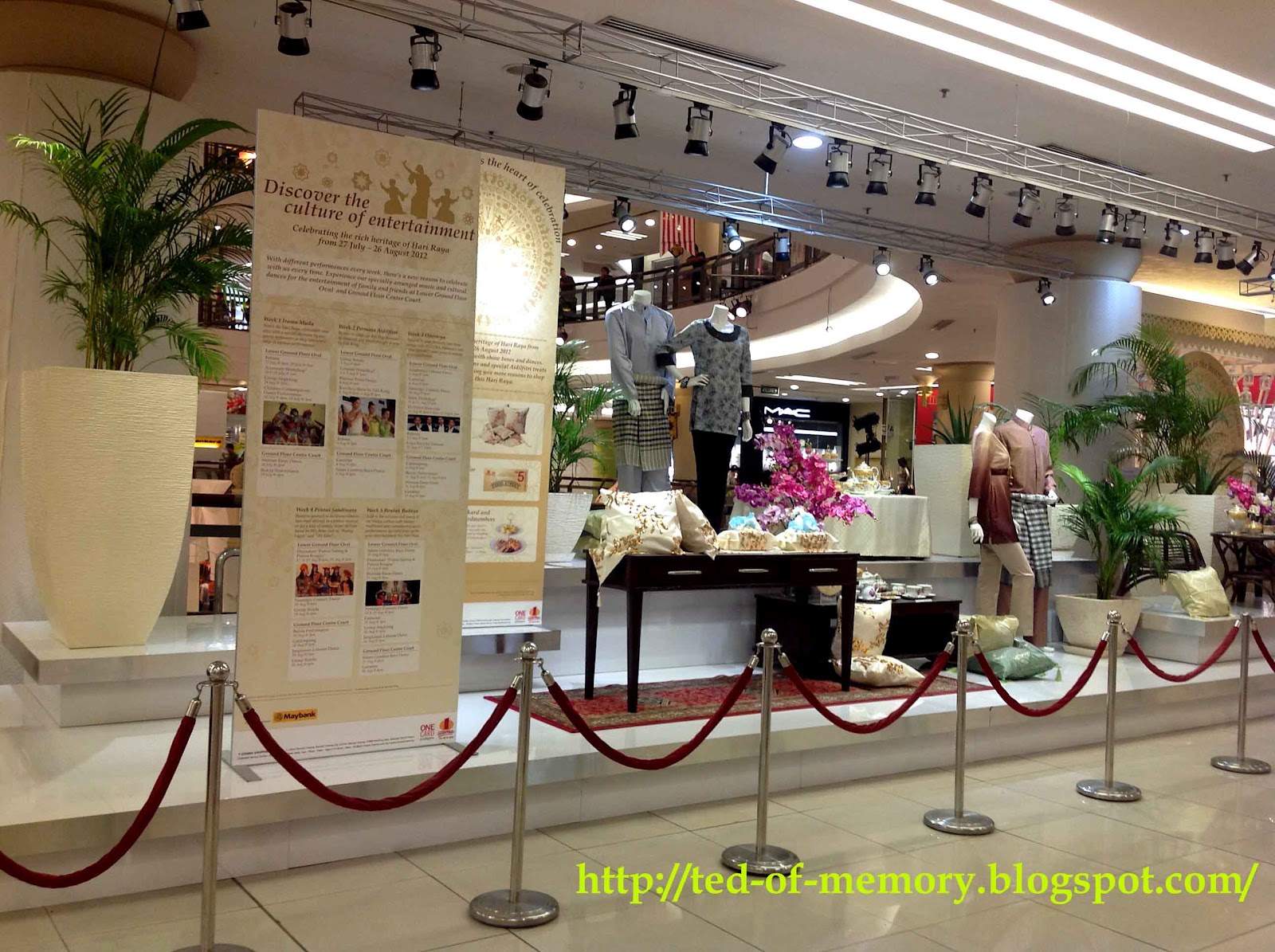 TEDTRILOGY: One Utama Shopping Centre - Hari Raya Aidilfitri Decoration
