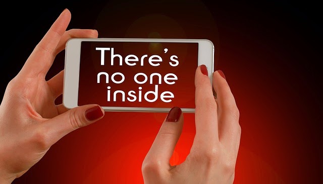 Different Than Average: Hang Up And Dine