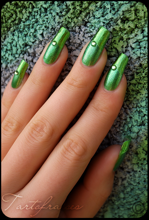 French Green Foil Nail Art