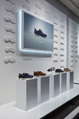 RetailStoreWindows.com: Clarks, London RetailStoreWindows.com: Clarks, London