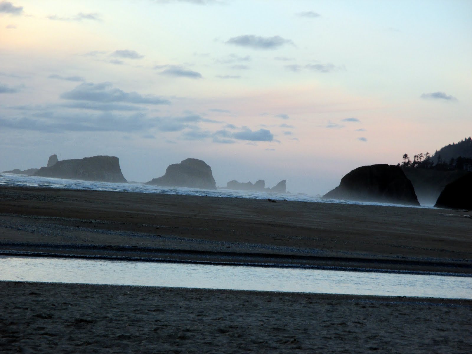 Journeys: Seaside to Cannon Beach, Oregon - Hiking