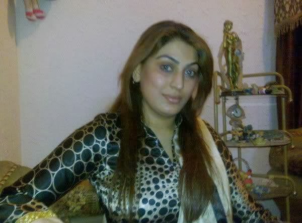 Cute Paki Girls Photos Hot And Desi Aunties From Islamabad Pakistan