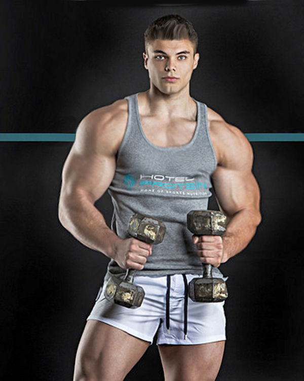 BUILT by tallsteve: Loves Lifting Heavy Objects