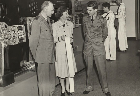 Amazing Grace Hopper: life advice from a remarkable woman ~ Self ...