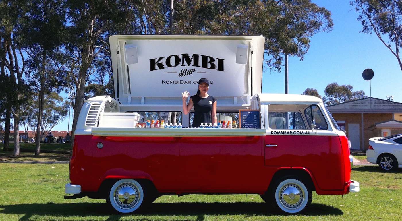 Kombi Bar: Mira el video oficial de Kombi Bar!