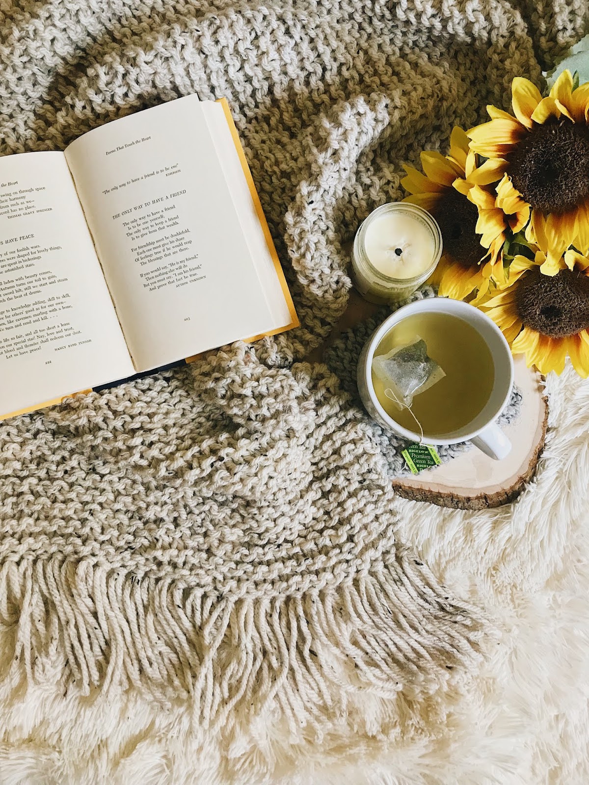 Brenna Ann Handmade: FREE KNITTING PATTERN - The Classic Chunky Knit ...