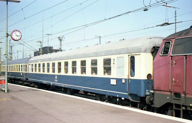 Die DB in Bildern 1966-1991: Bm (2. Klasse Schnellzugwagen)