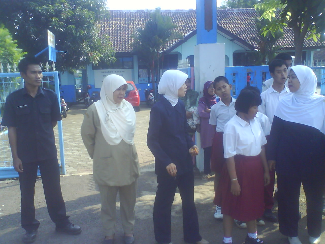 SLB NEGERI KAB. BOGOR: GURU SLB NEGERI KAB. BOGOR