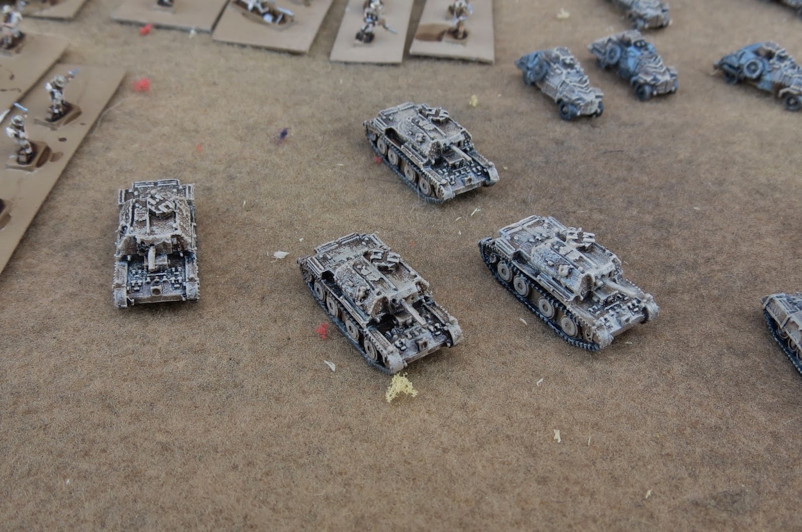 The Dog's Brush: WWII Micro Armor: North Africa