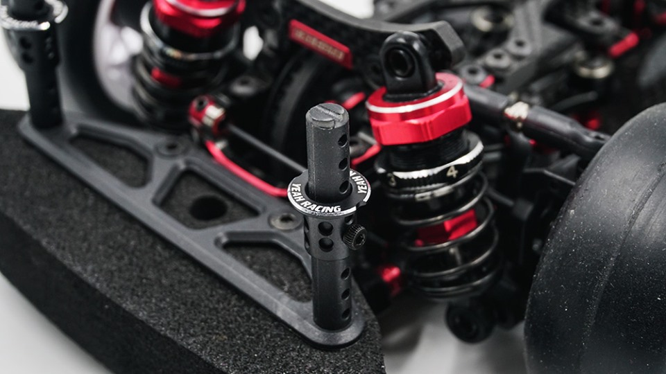 Yeah Racing「Aluminum Adjustable Body Mounts 4pcs Black」登場|ラジコンもんちぃ - オフ ...