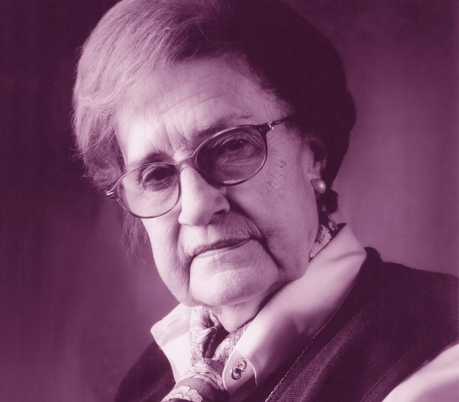 10 años de la muerte de Corín Tellado