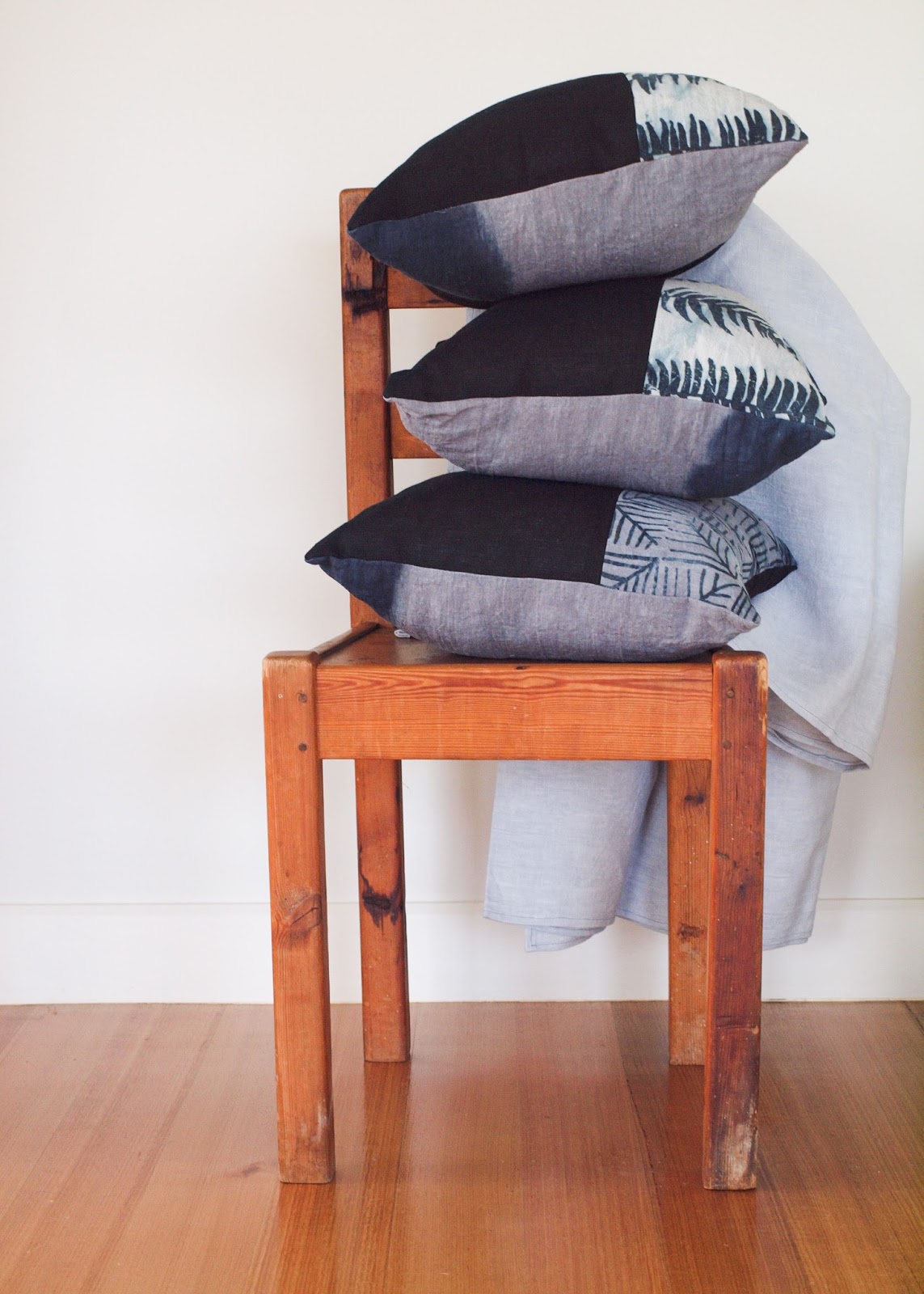 yolanda zarins: Ponder-ings and new colour ways of Pozo and Frond designs