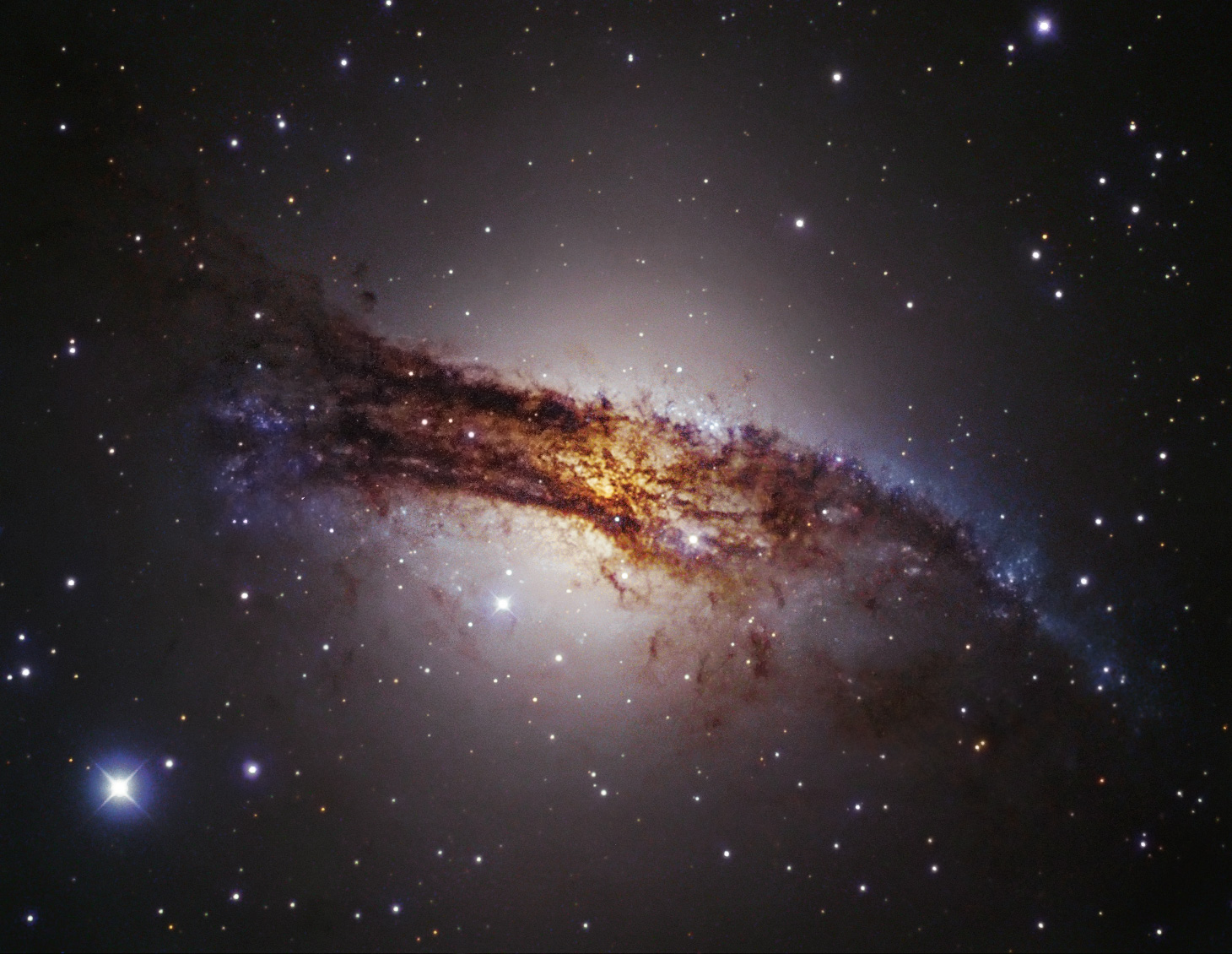 A Giant Galaxy Centaurus A | Earth Blog