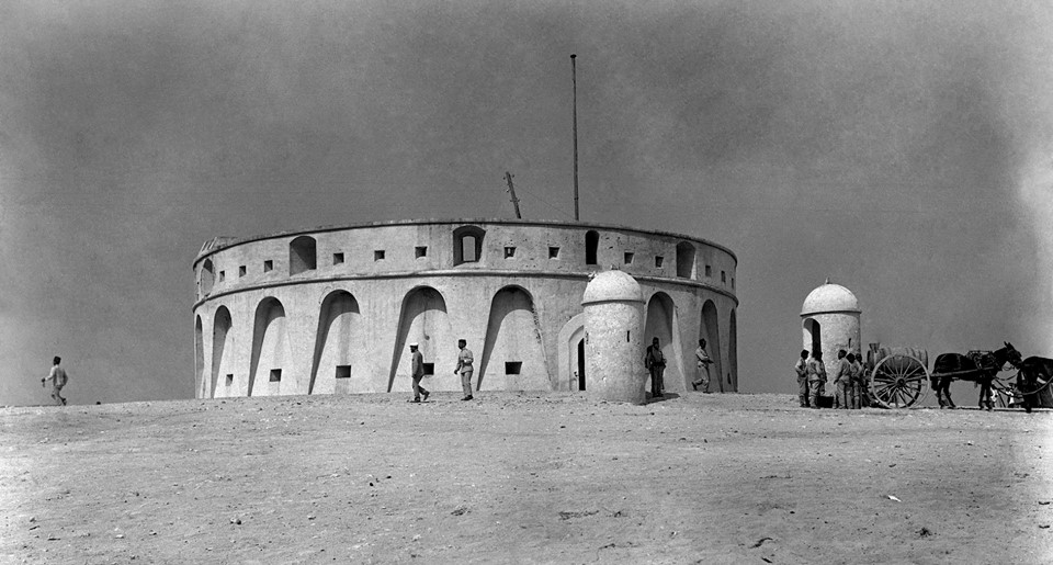 FOTOGRAFÍA CLÁSICA: COLECCIÓN JOSÉ LUIS MUR VIDALLER