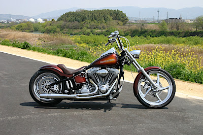 DecontCustoms: Custom Build Bikes