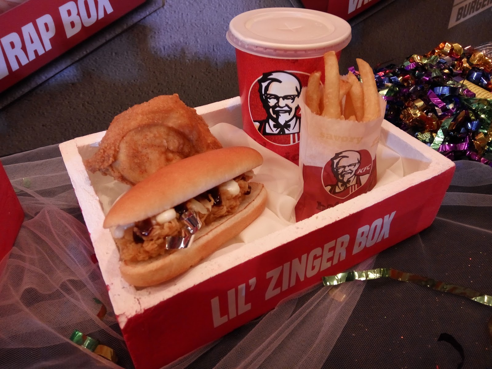 FOOD REVIEW: KFC - SUPER JIMAT BOX