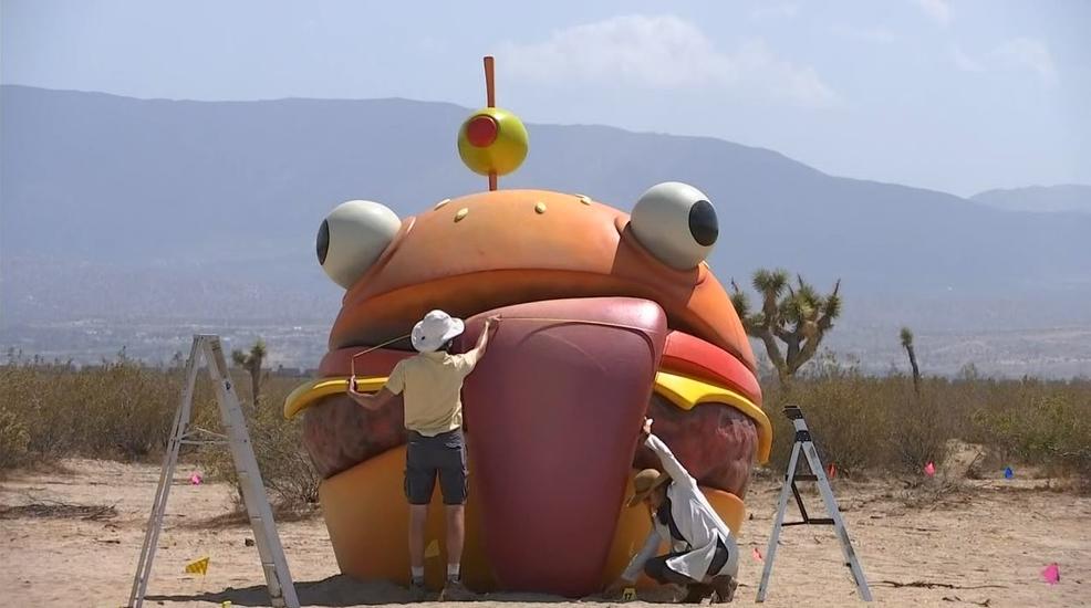 Things To Do In Los Angeles: Fortnite In Our Reality: Durr Burger In ...