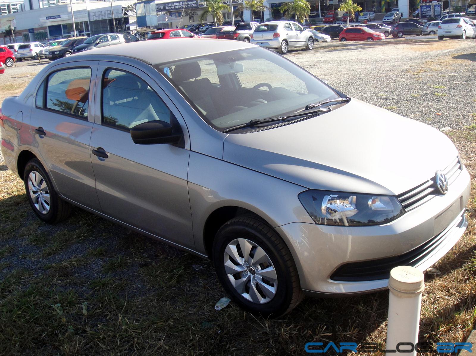 Voyage 2013 - básico 1.0 em Prata Sírius e Prata Egito