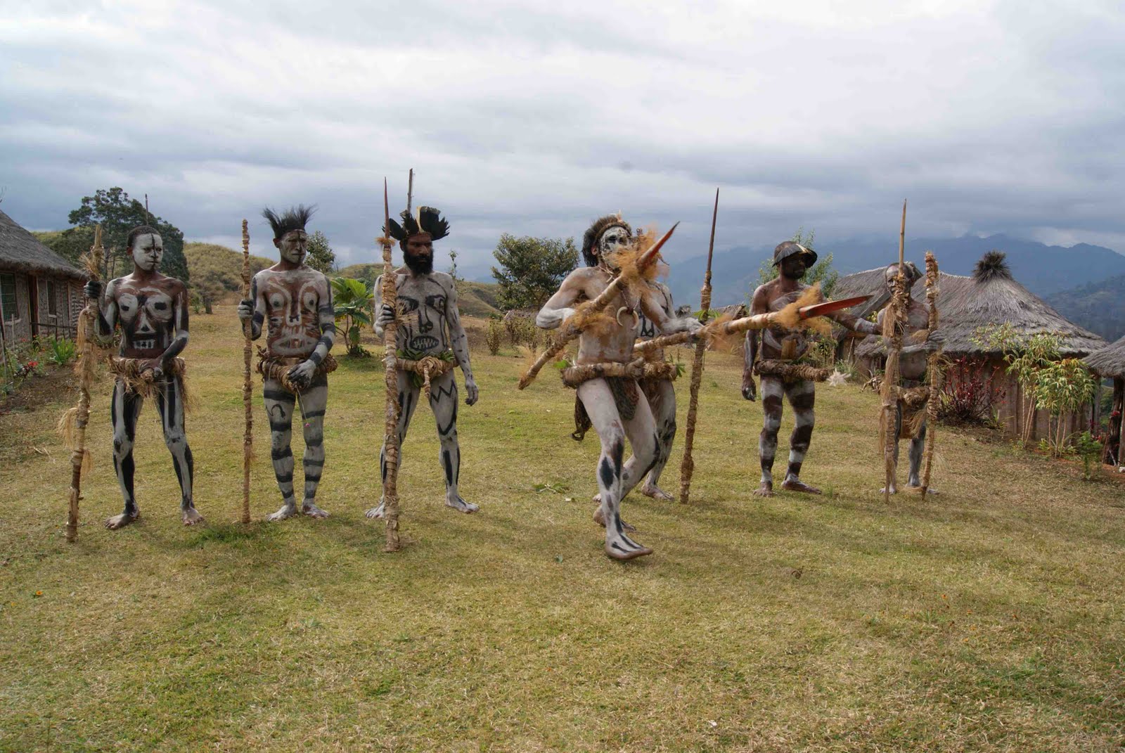The Adventures of Bill & Bonnie: Asaro Mudmen