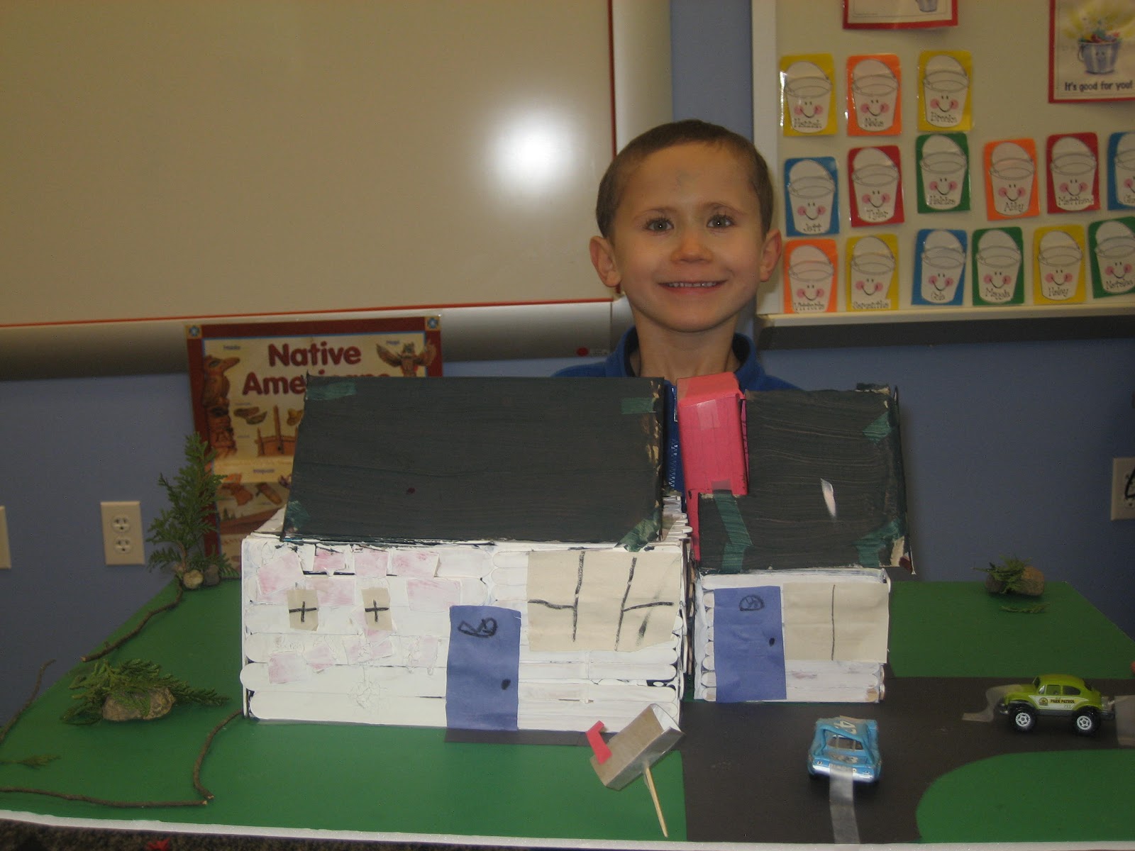 Memorial First Graders: House Project