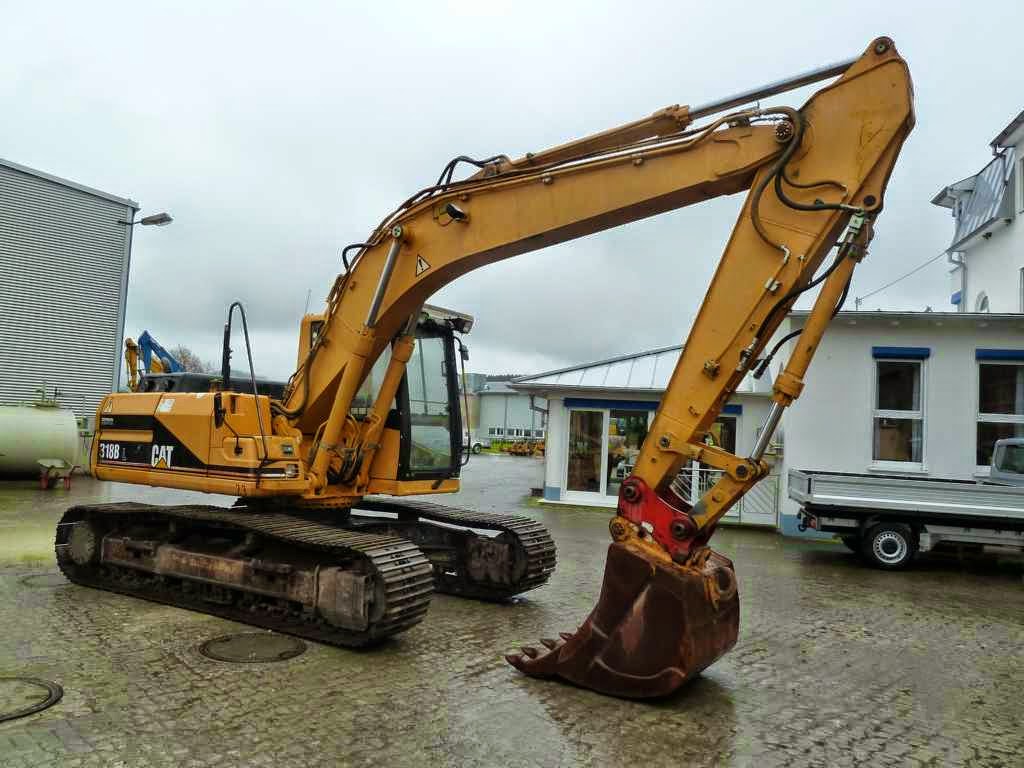 Excavator pe senile Caterpillar 318BL 19 tone