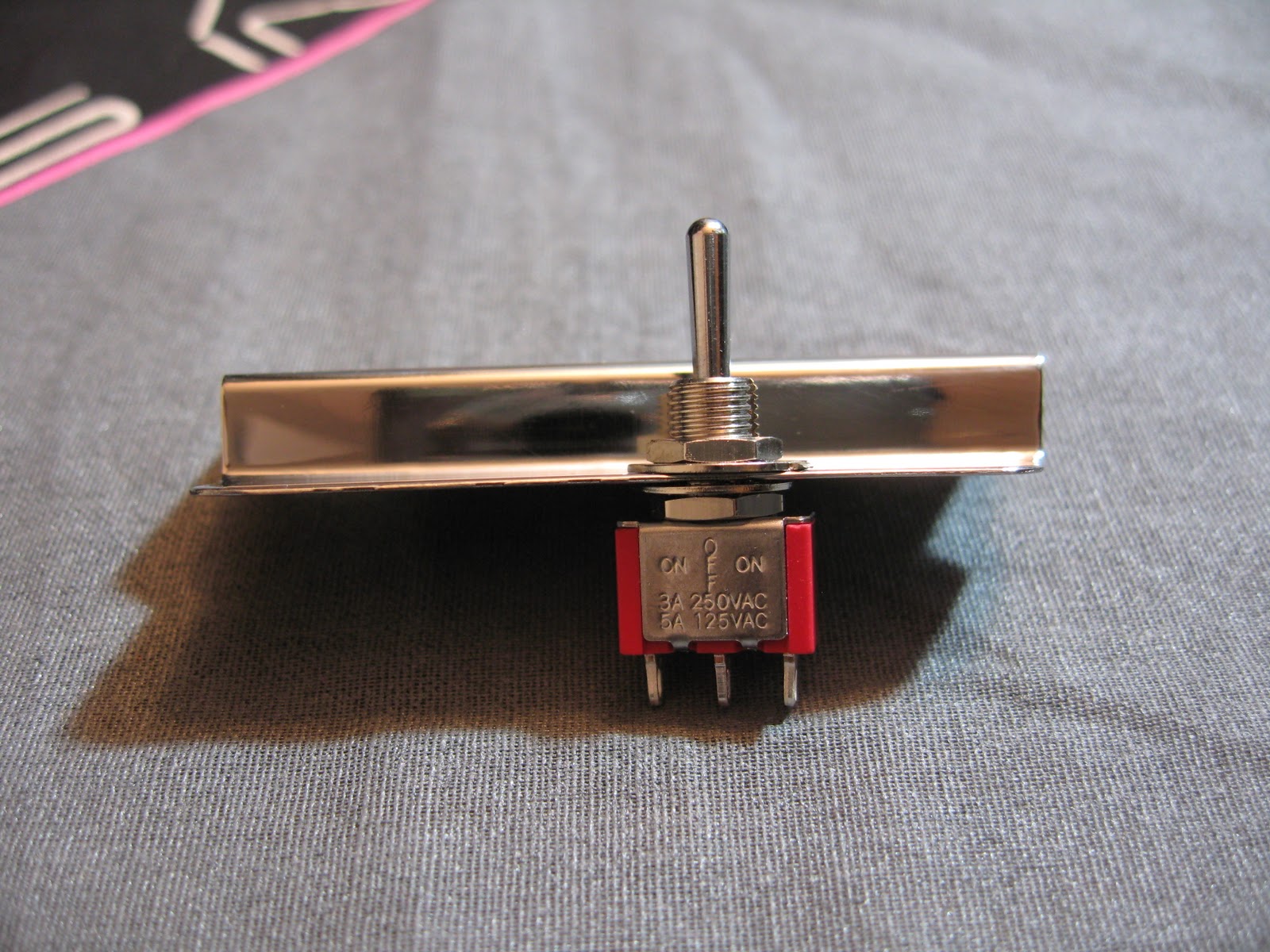 The Black Strat Build: #6. With a flick of a switch... Custom SPDT ...