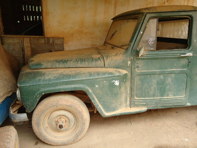 Classificados Garage Force: Ford F75 Rural 4x4 1975