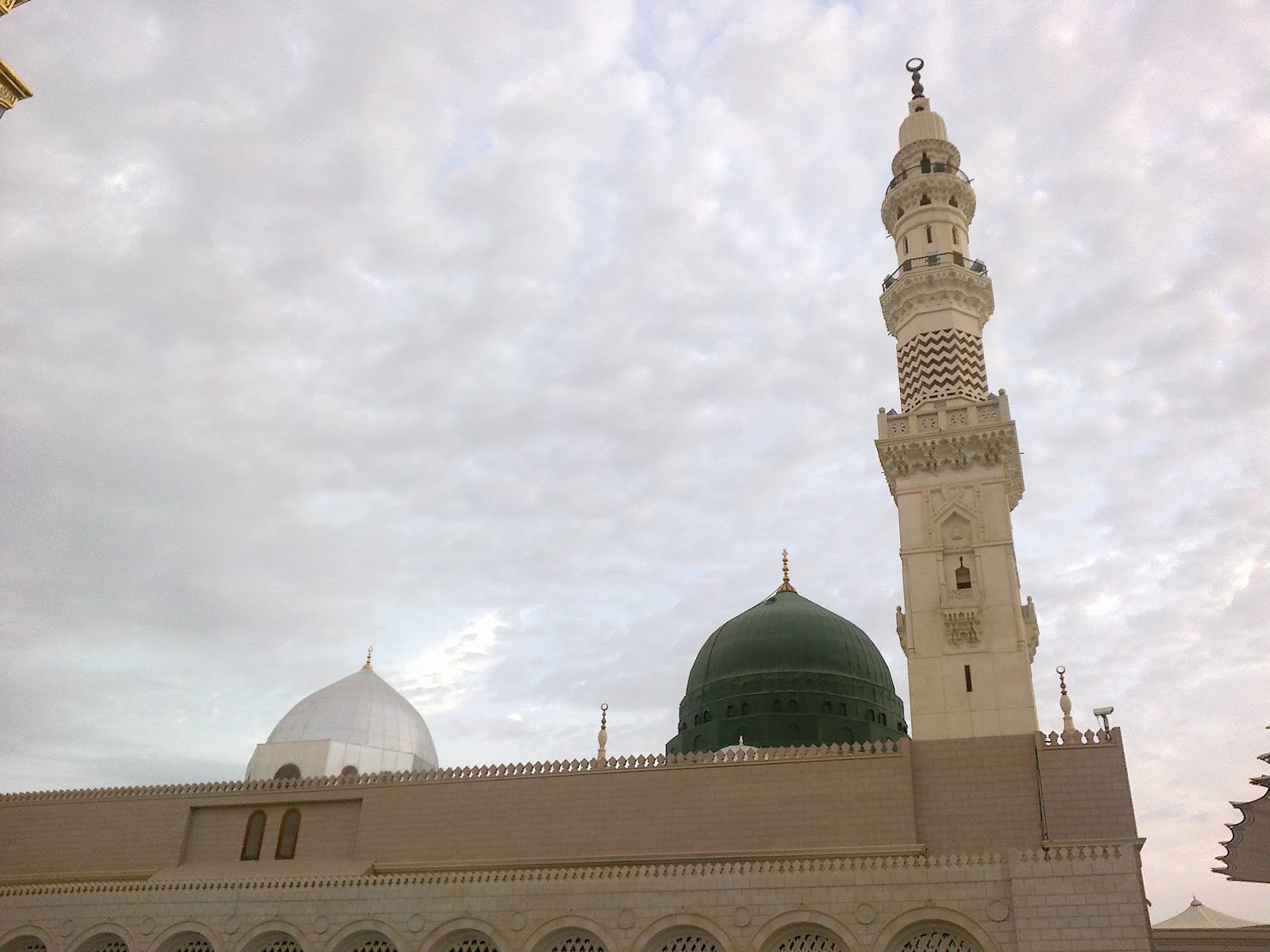 Rare Makkah & Madina Photo Collection: Madinay ka safar hy or main ...